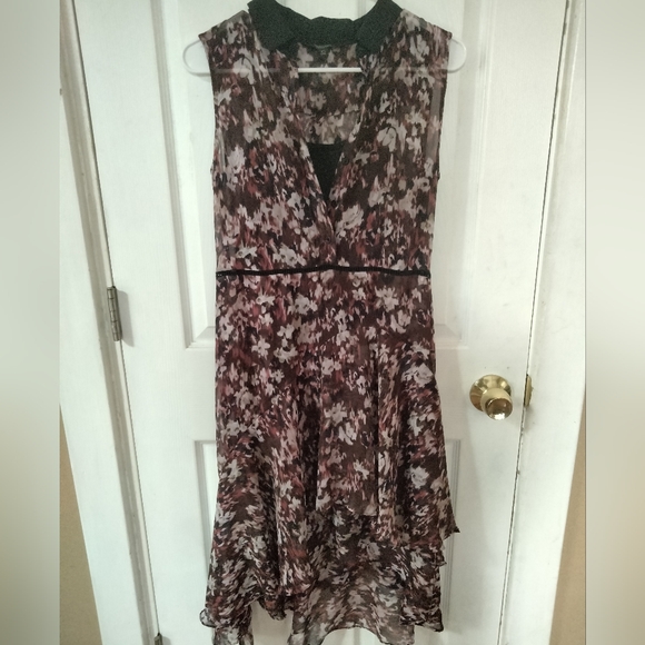 Simply Vera Vera Wang | Dresses | Simply Vera By Vera Wang Floral ...